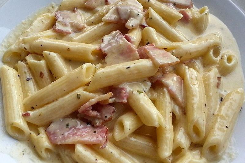 Traditioneel Recept voor Penne alla Carbonara – Het Pasta Gilde